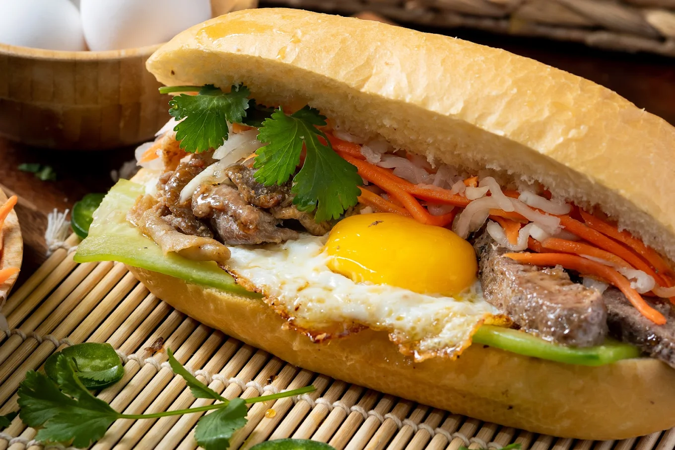 Hello Banh Mi - Vietnamese Sandwiches, Bubble Tea, and Fresh Fruit ...